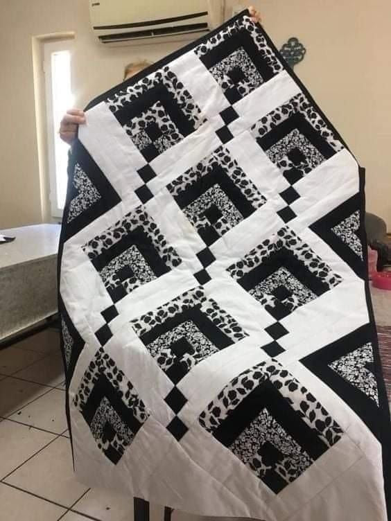 Bustling Street Quilt Pattern – Boho Blanket