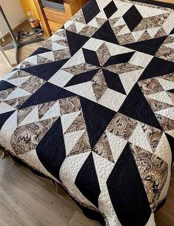 Midnight Starburst Quilt Pattern – Boho Blanket